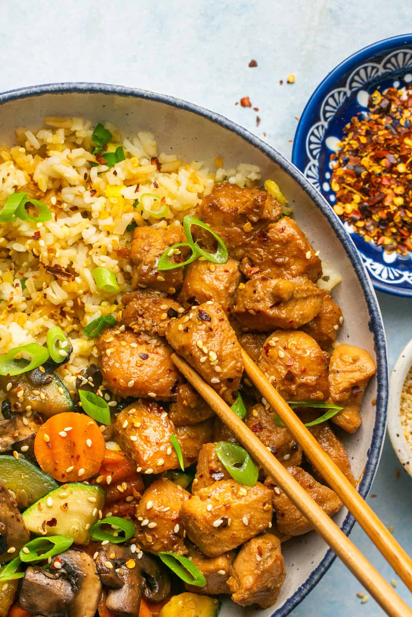 Homemade Hibachi Style Chicken Bowls with Vegetables - Oh Snap Macros